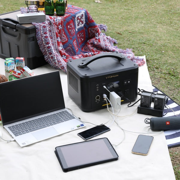 Use a Power Station for Busking – VTOMAN