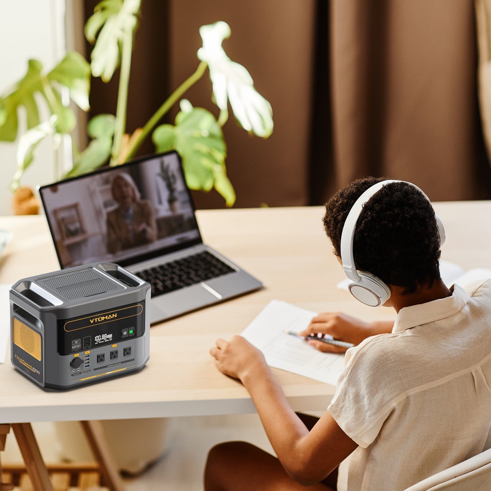 Remote Work? Stay Connected With Portable Power Stations – VTOMAN